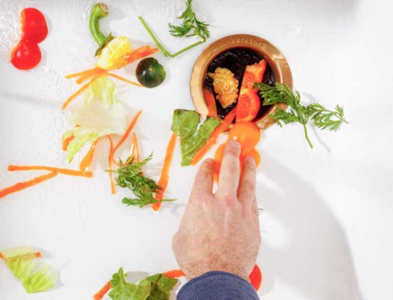 How does a garbage disposal work? - affresh® appliance care